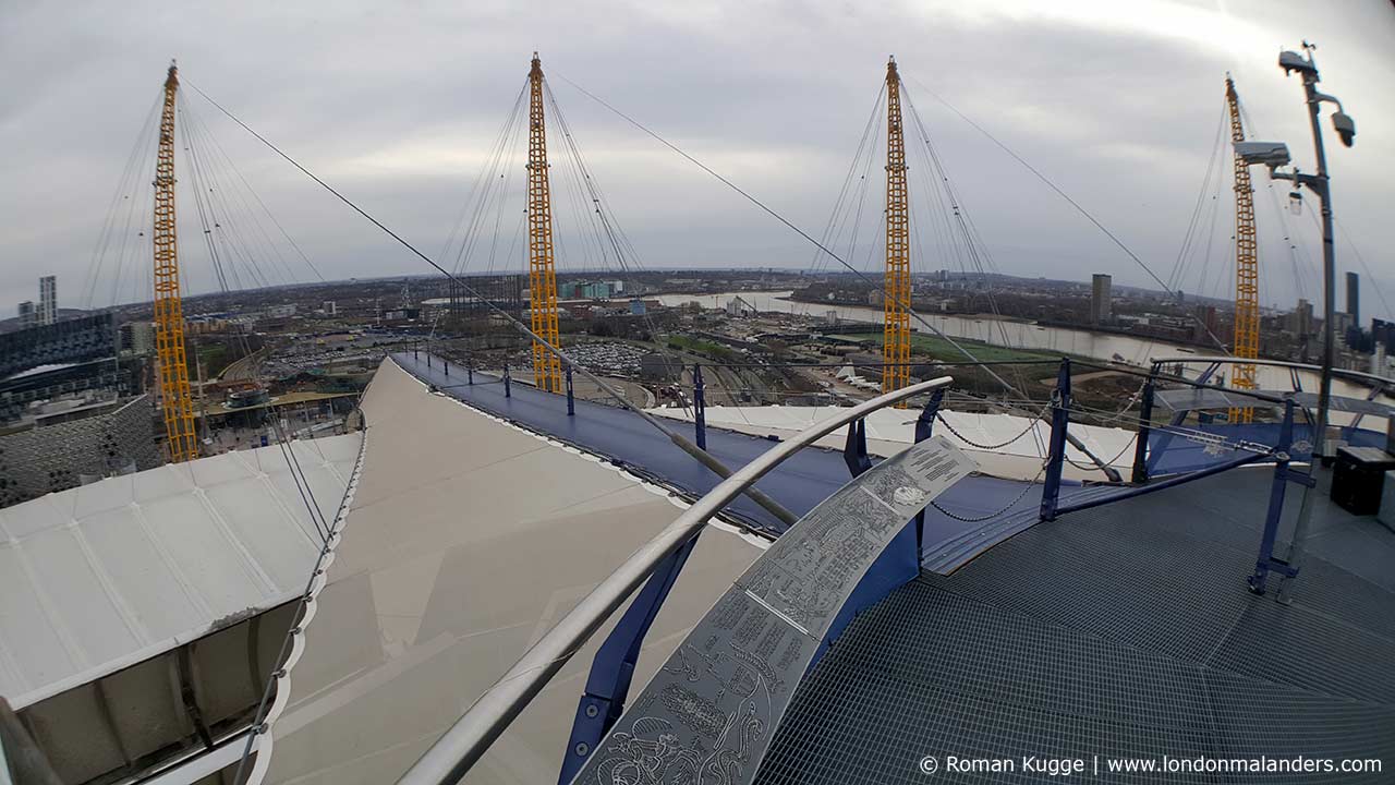 „Up the O2“, tolles Kletterlebnis auf dem Dach der O2 Arena in London ...