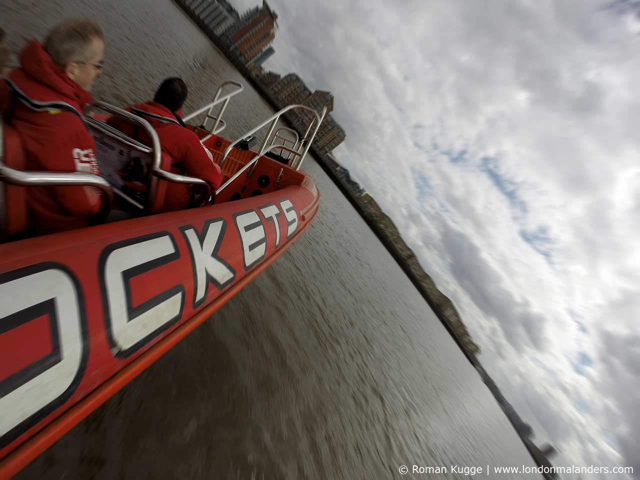 ᐅ Speedboot fahren in London: „Adrenalin Pur“-Abenteuer! | London mal ...